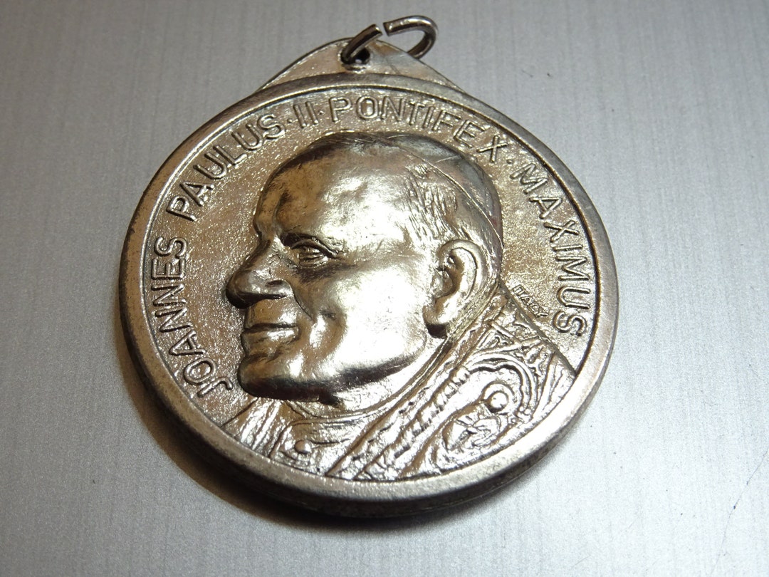 Joannes Paulus II (pope John Paul II) Pontifex Maximus. Large, Pendant ...