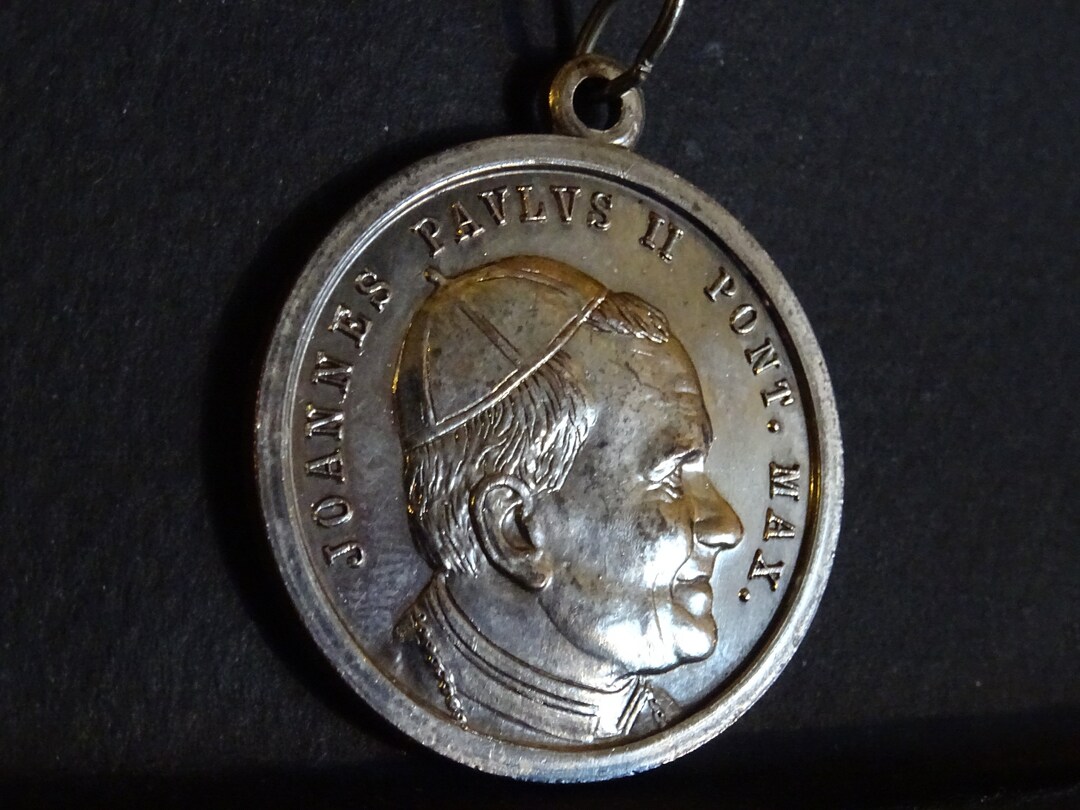 Vintage Pope John Paul II Silver Religious Medallion - Etsy