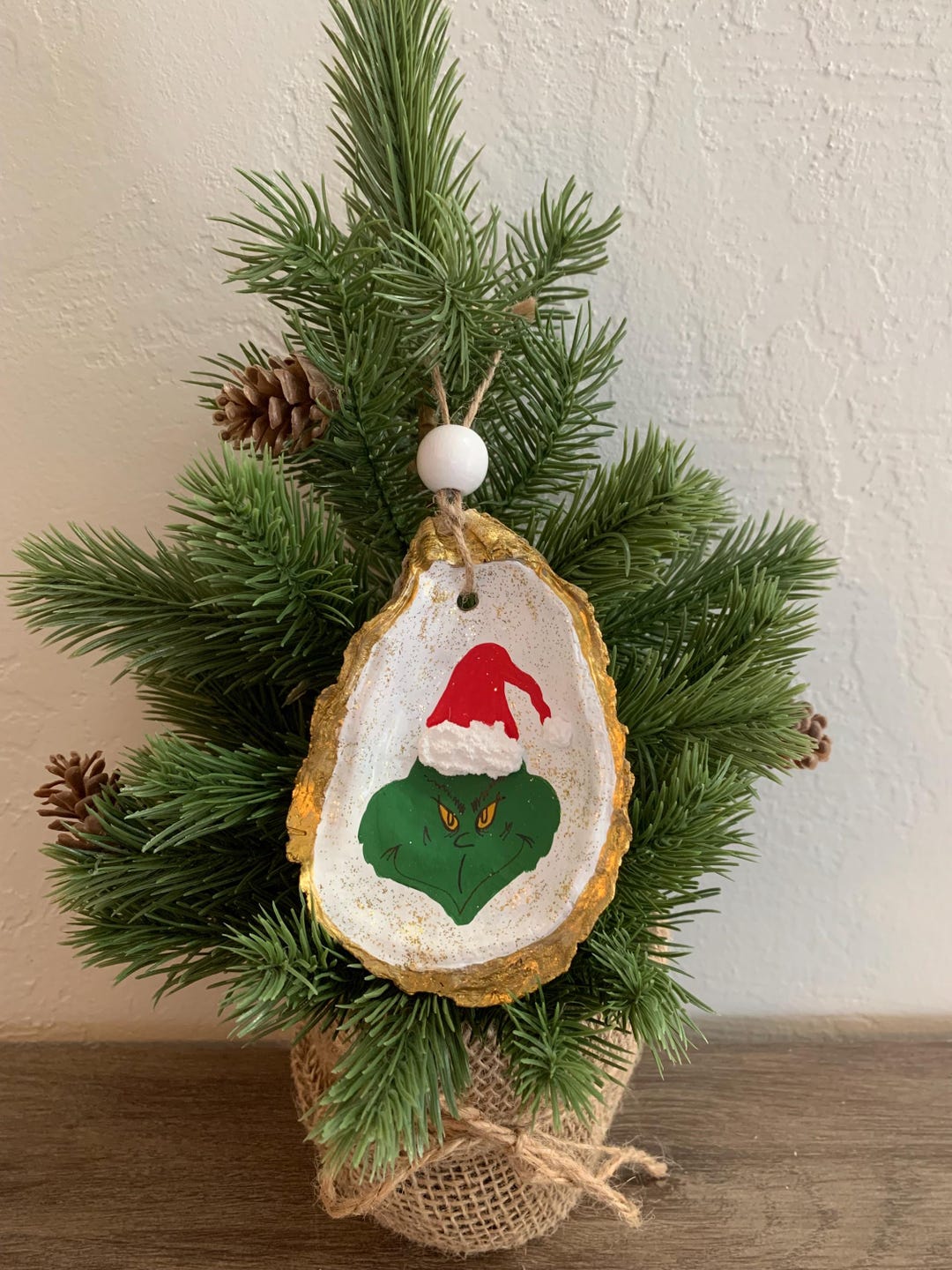 Hand-painted Grinch Oyster Shell Ornament: Gold Leaf Edges - Etsy