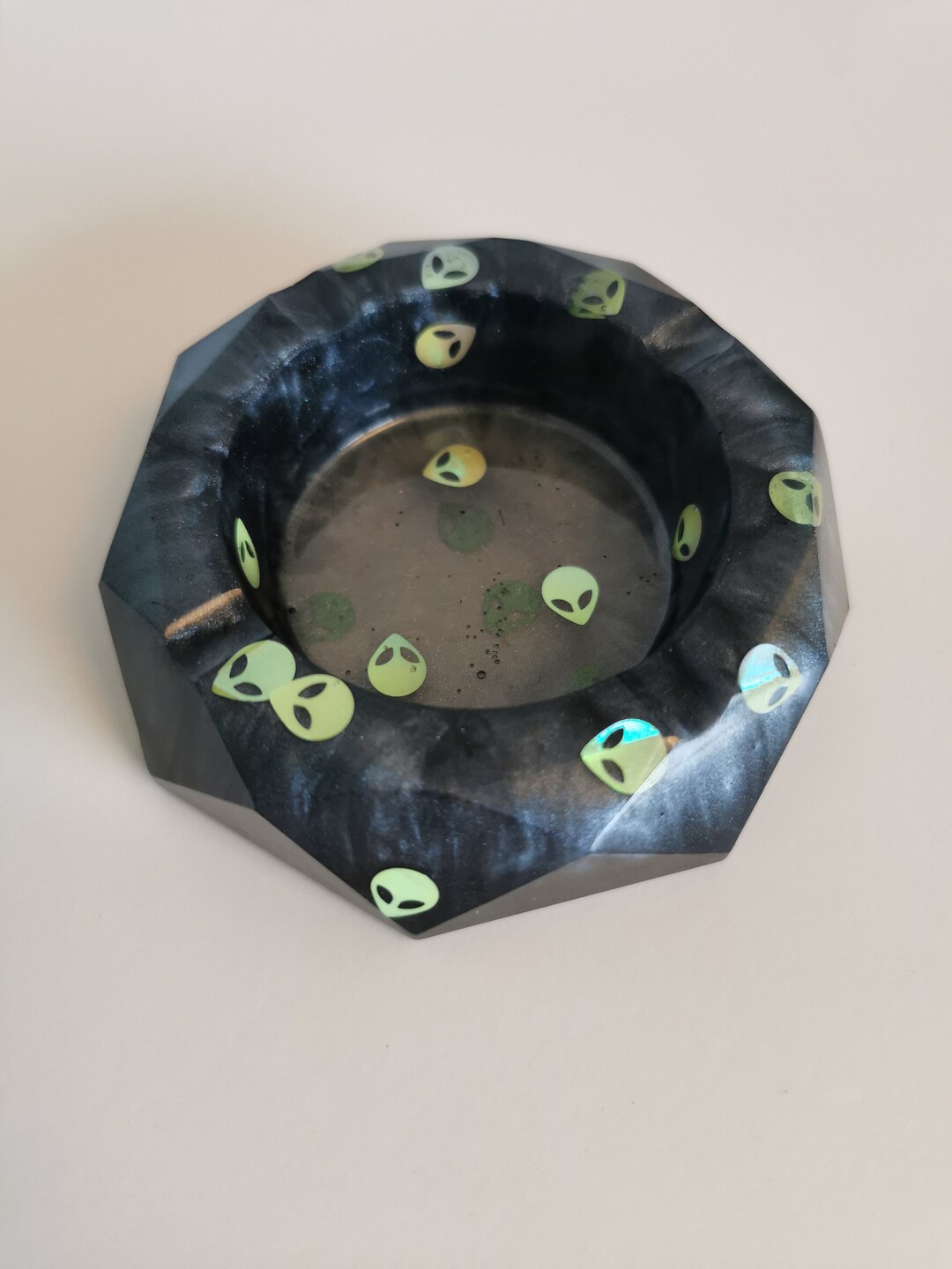 Epoxy Resin Custom Ashtray. - Etsy