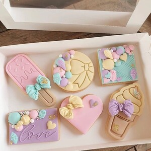 LOVE SCRIPT - Sarah Maddison Cookie Stamp - Etsy