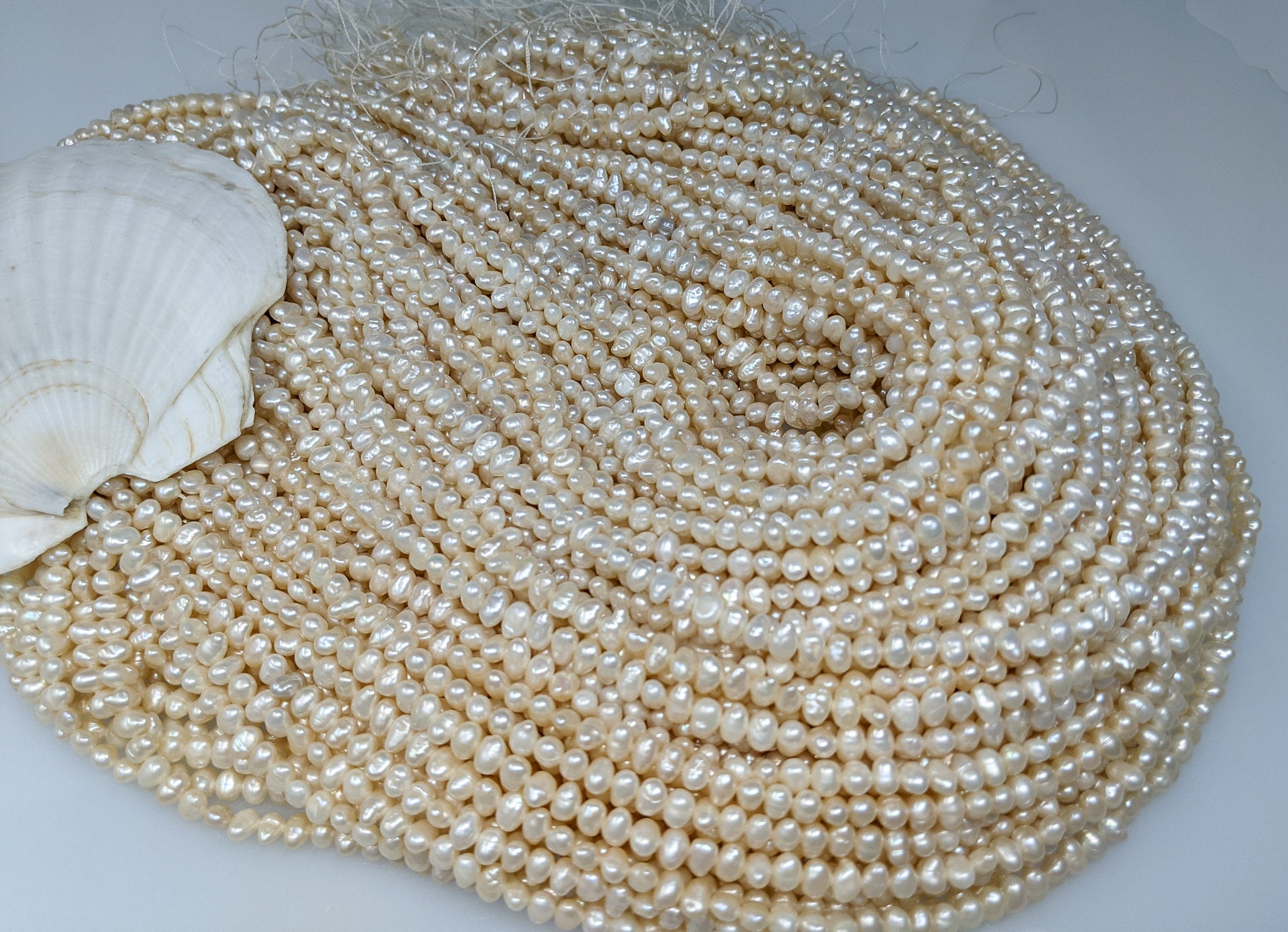Cream Side Stacked Chinese Freshwater Rice Krispy Pearls 6.0-7.0 Mm ...
