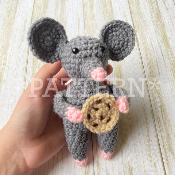 Chip the Mouse Crochet Pattern Cookie Instructions Digital | Etsy