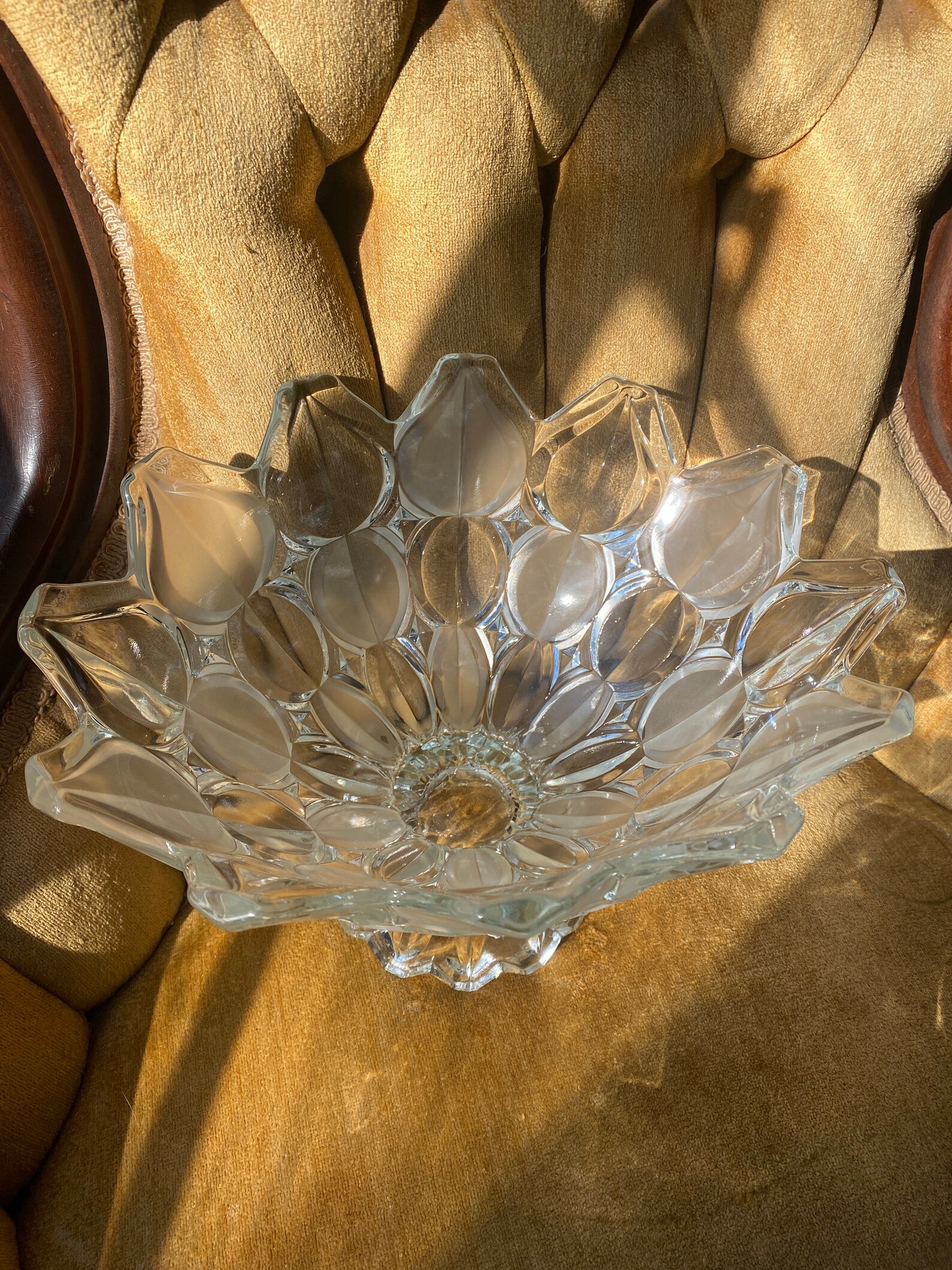 Glass Footed Fruit Bowl - Etsy
