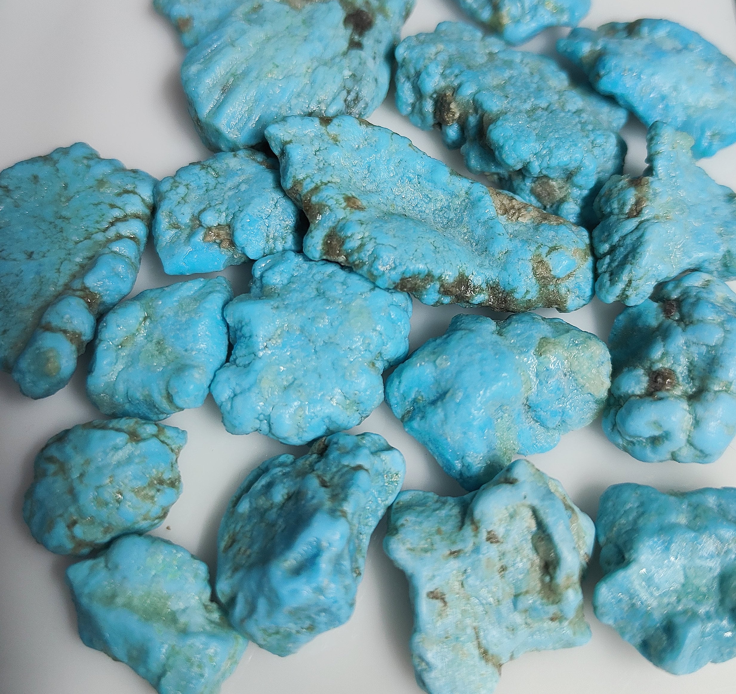 Natural Turquoise Stone, Raw Ore Stone. High-quality Turquoise ...