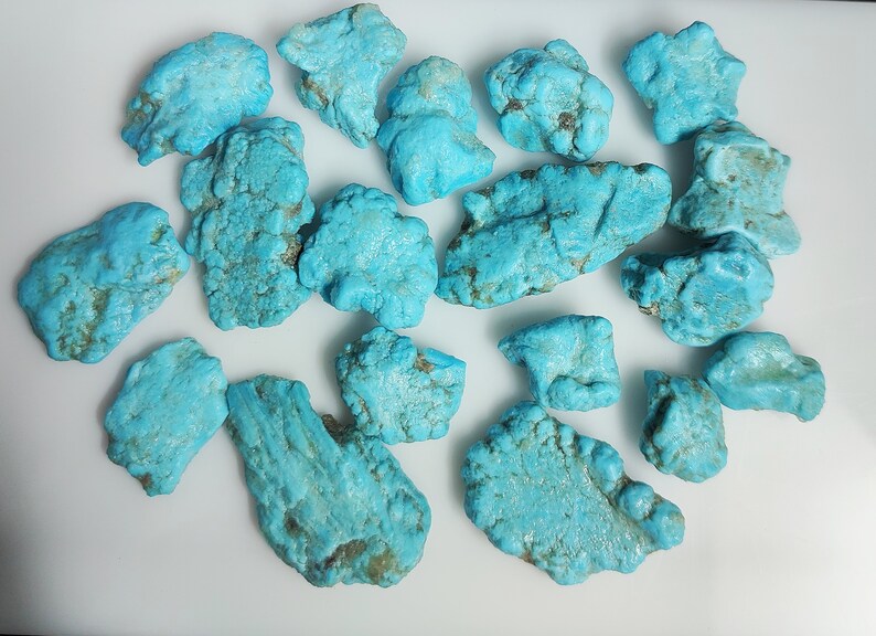 Natural Turquoise Stone, Raw Ore Stone. High-quality Turquoise ...