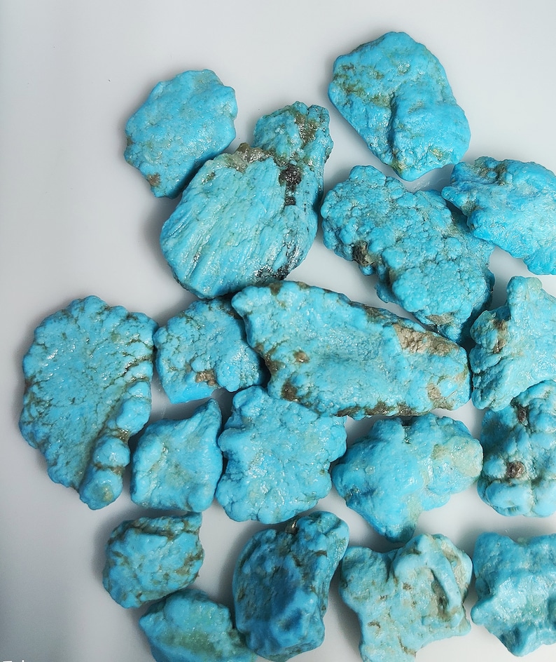 Natural Turquoise Stone, Raw Ore Stone. High-quality Turquoise ...