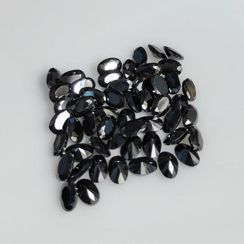 Black Spinel Oval - Etsy