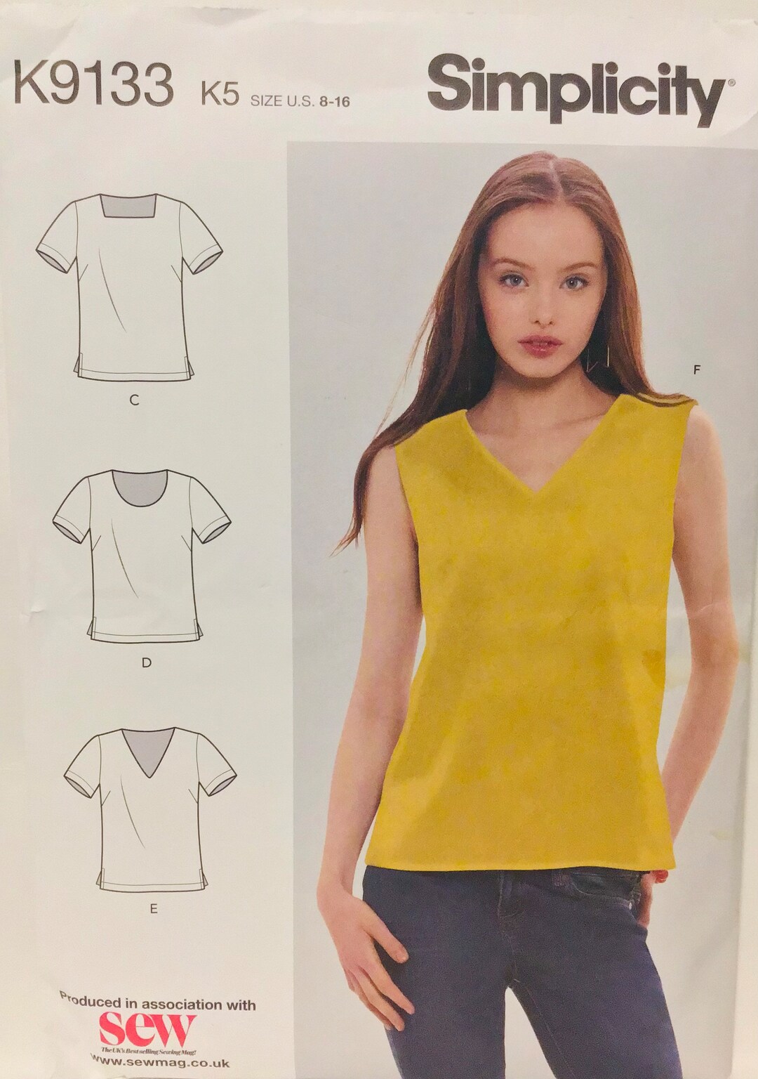Sewing Pattern Vogue 9133 Women's Sleeveless and Short Sleeve Top ...