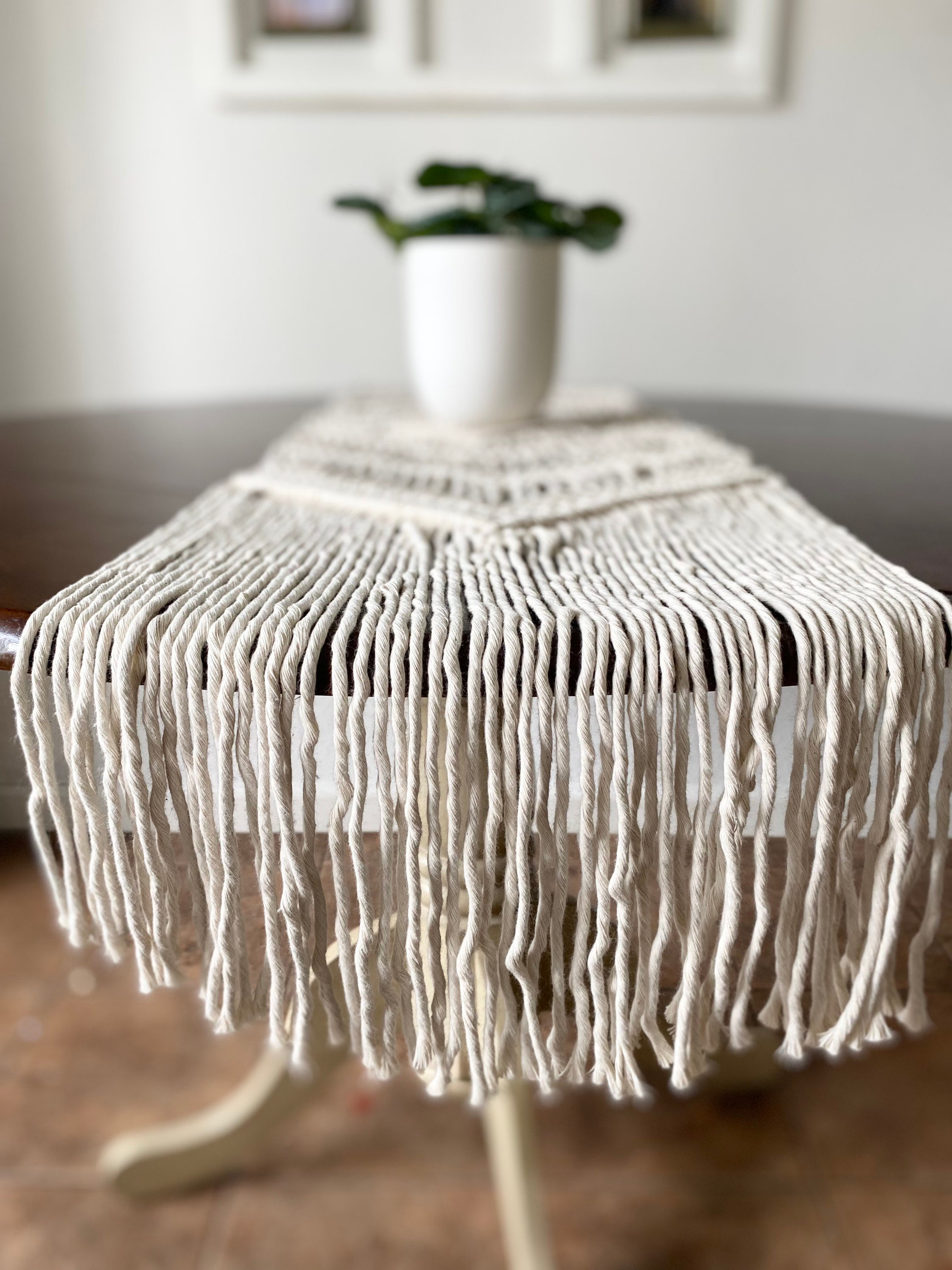 Macrame Table Runner - Etsy