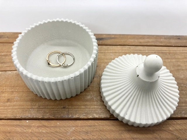 Concrete Jewelry Container Desk Organizer Keepsake Box | Etsy