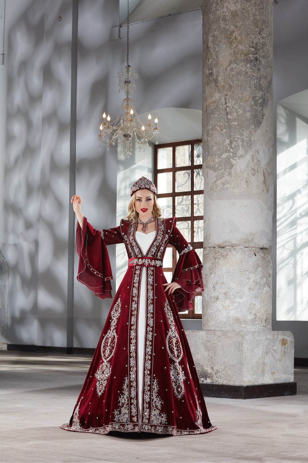 Traditional Caftan With Ottoman Turkish Motif Kaftan Türk Bindallı ...