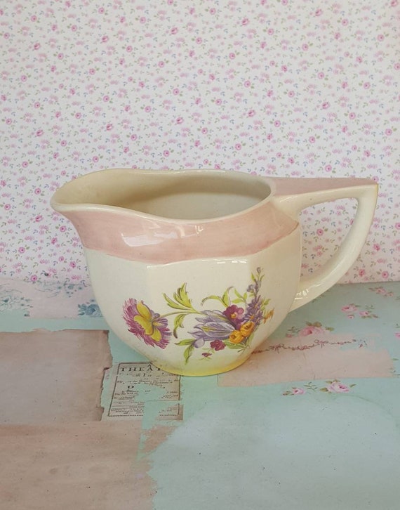 Home Décor Art Deco Pretty Pink Floral Milk Jug Vases Home & Living ...