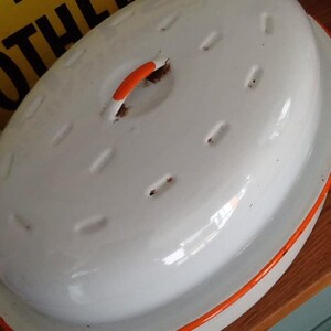 Vintage Large White Enamel Roasting Tin With Orange Trim, Enamelware ...
