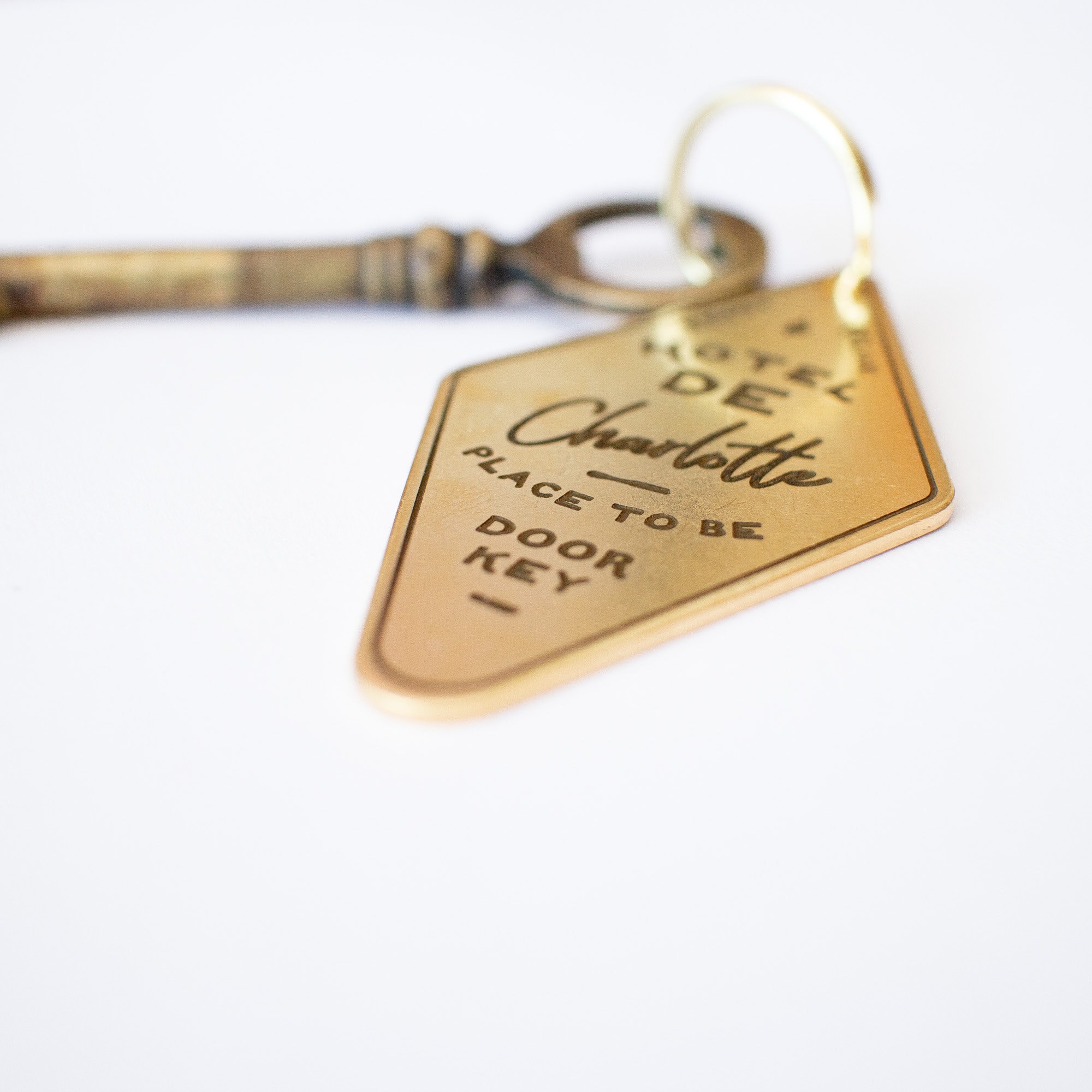 Personalized Vintage Hotel Keychain // Gold Key Ring // - Etsy