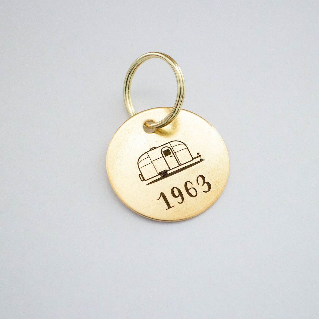 Personalized Vintage Airstream Trailer Key Ring // Gold Key Ring ...