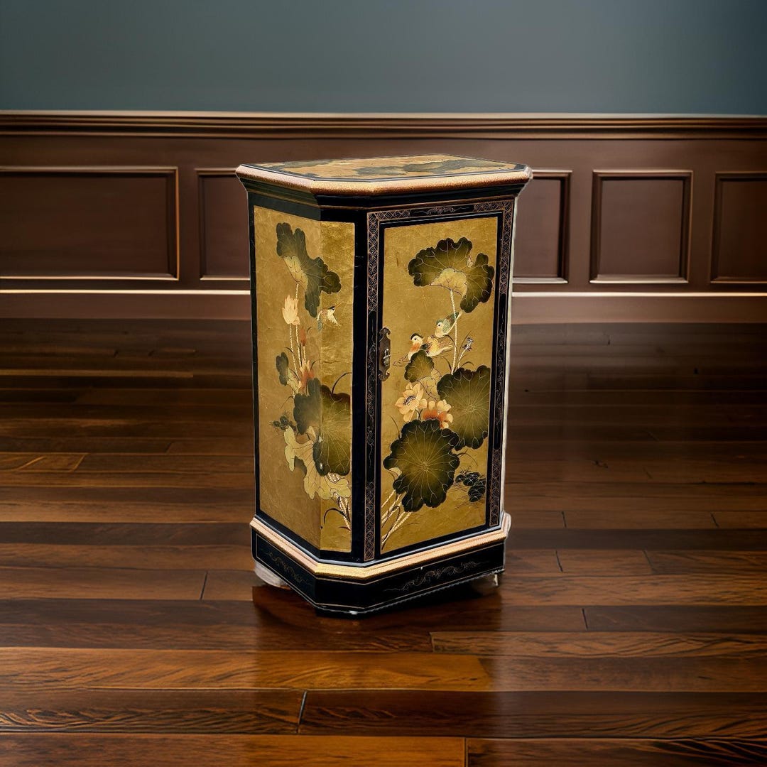 Vintage Asian Black Lacquer and Gold Cabinet - Etsy