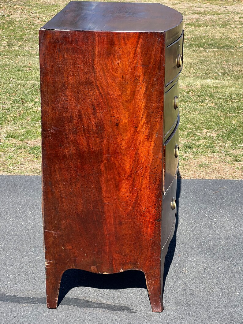 Colonial American Made Georgian Mahogany Bow Front Two Over Three Chest ...