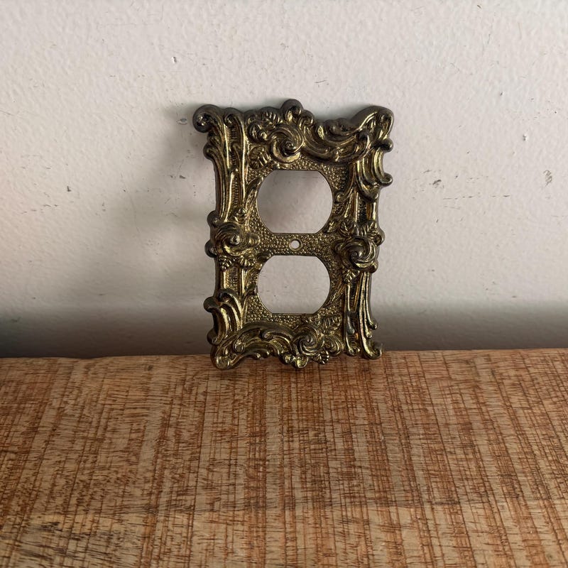 Vintage Electric Outlet - Etsy