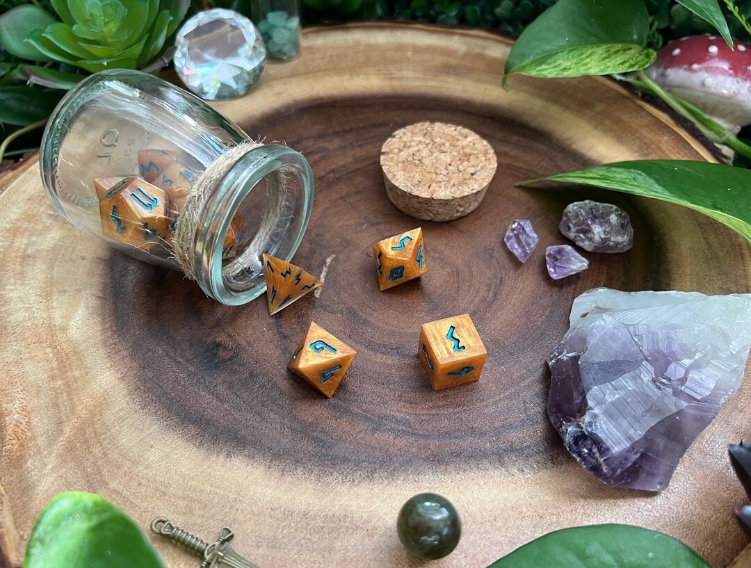Mythic Gold Dice Set, Dwarven Rune Font, D&D Dice - Etsy