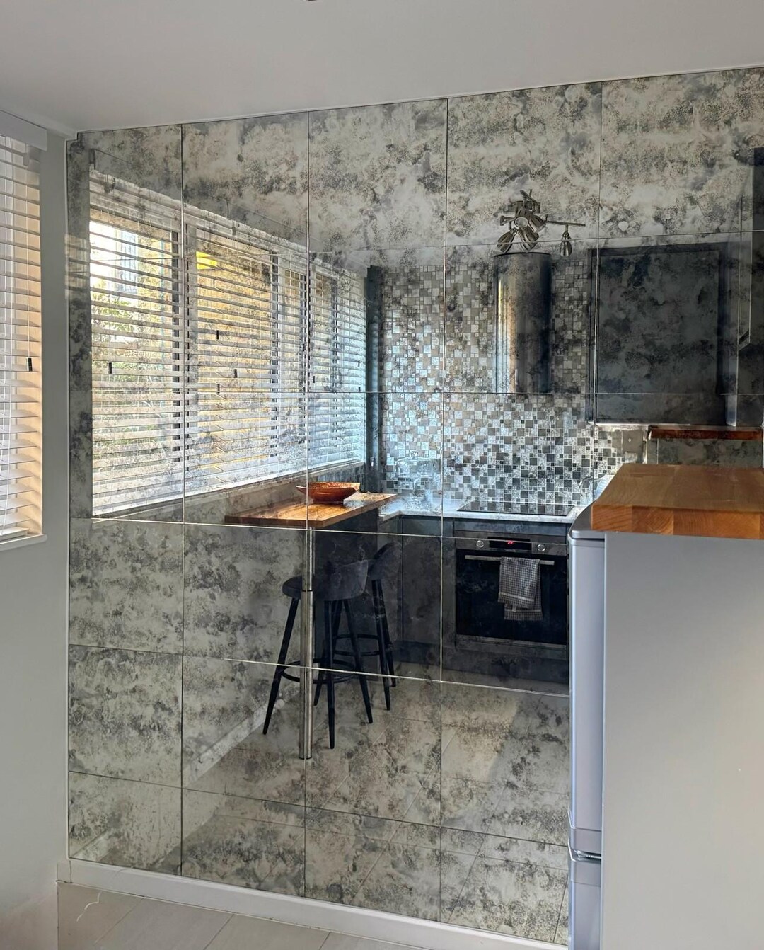 Antique Mirror Wall Glass Tile , Distressed Foxed Mirror, Splash Back ...