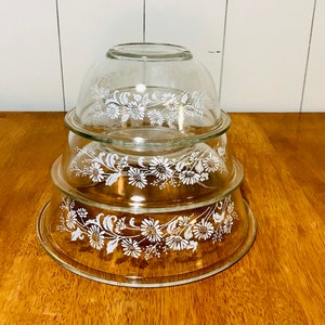 PYREX, Colonial Mist, White Lace Mixing Bowls, Vintage Pyrex, Clear ...