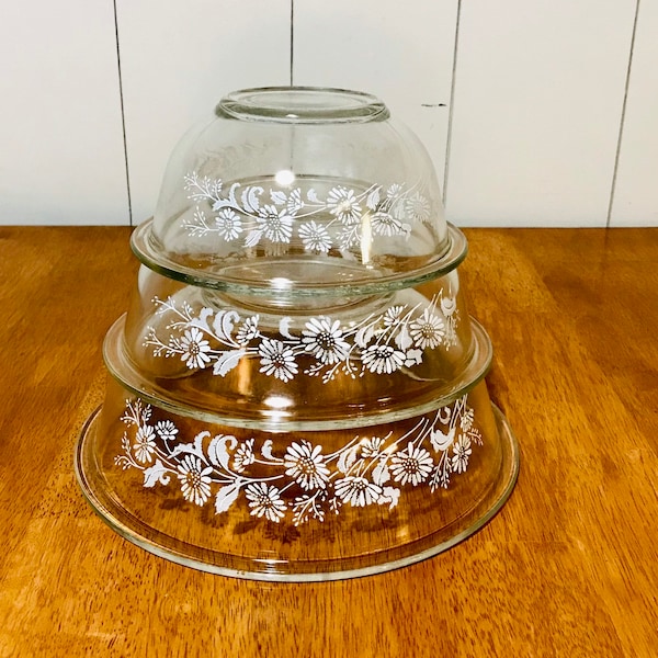 Vintage Pyrex Bowls - Etsy