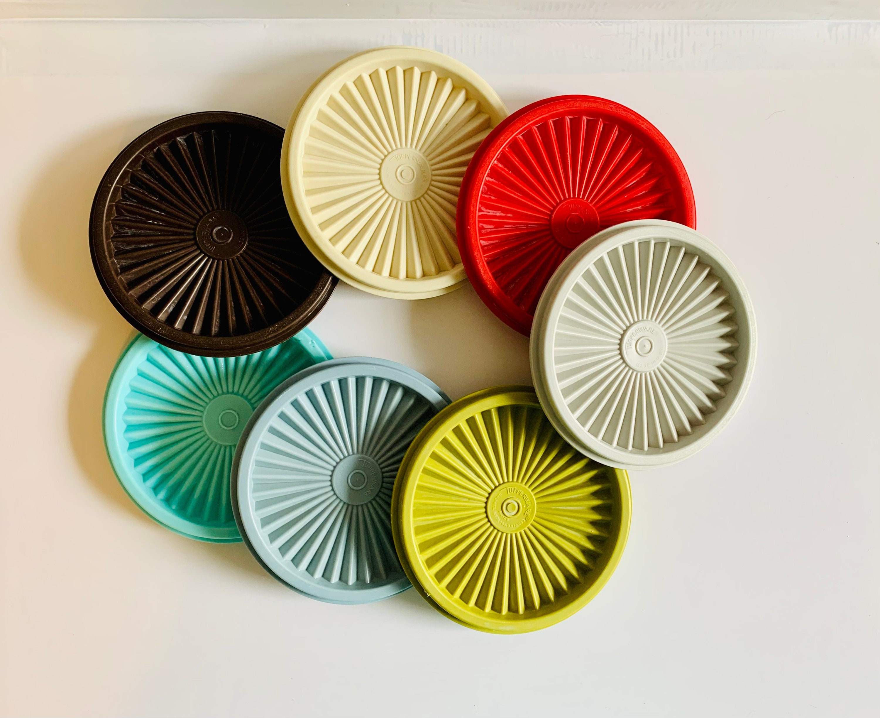 Choice Tupperware Seals, Lids, Instant Seal, Servalier, Classic Rounds ...