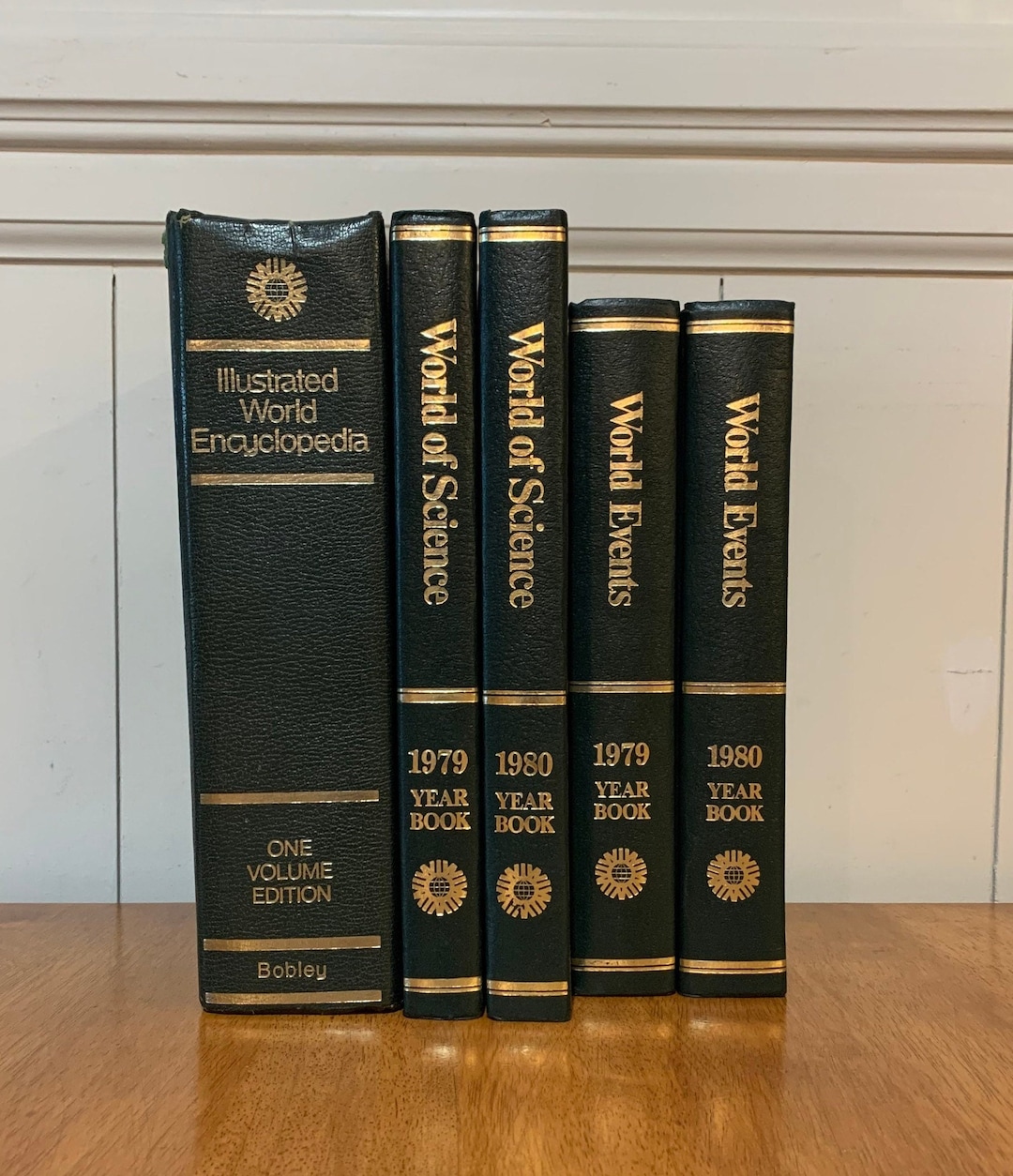 Illustrated World Encyclopedia, World of Science and World Events, 1979 ...