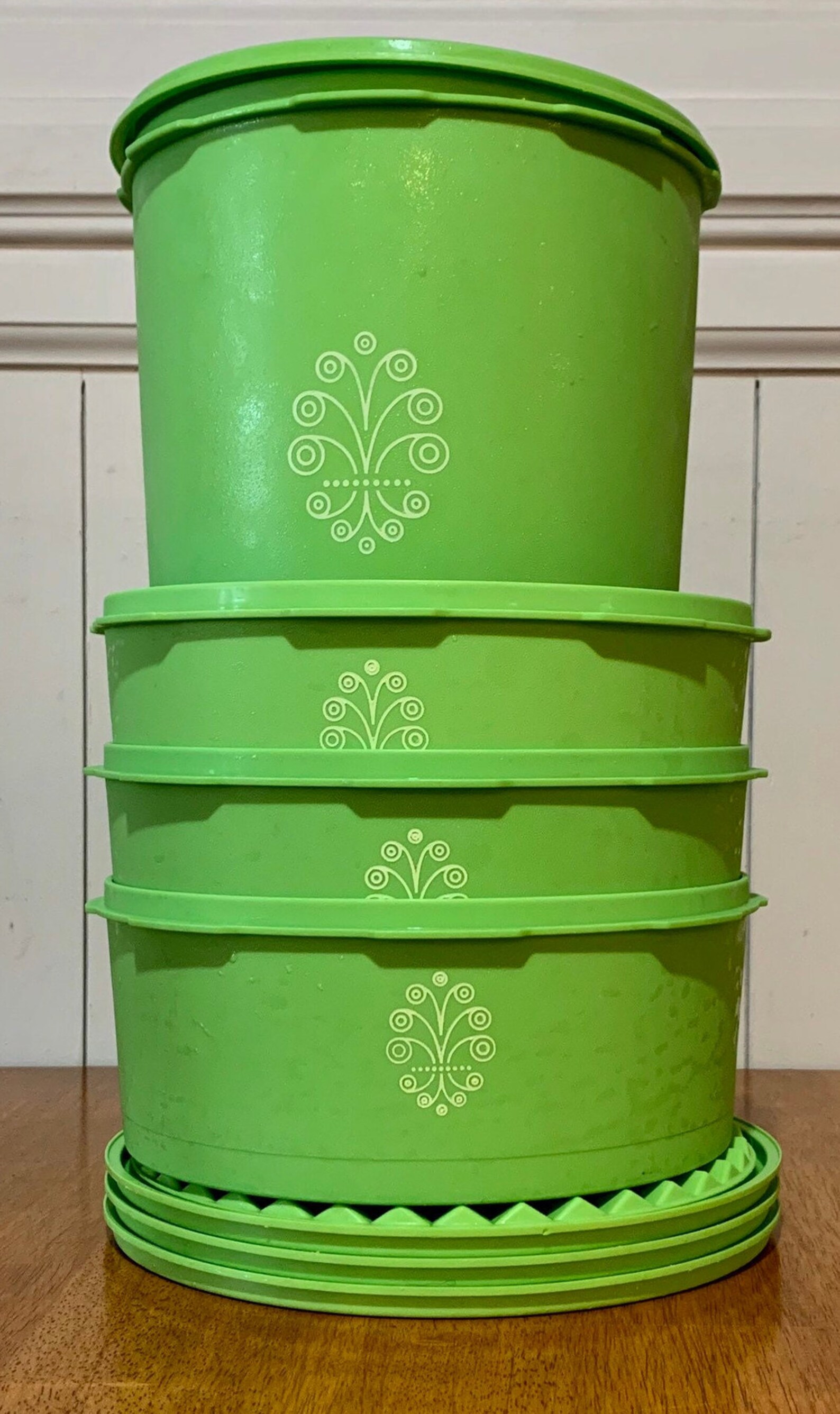 Tupperware Nesting Canisters, Lime Green Daffodil, Servalier Seal, 1204 ...