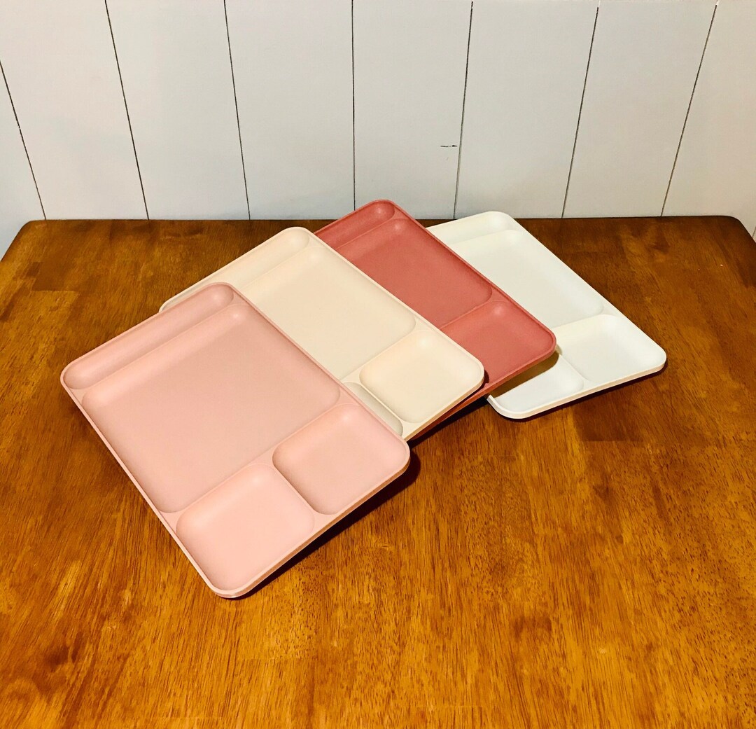 4 Tupperware Dining Trays, Divided Pastel Lunch Trays, 1535 - Etsy