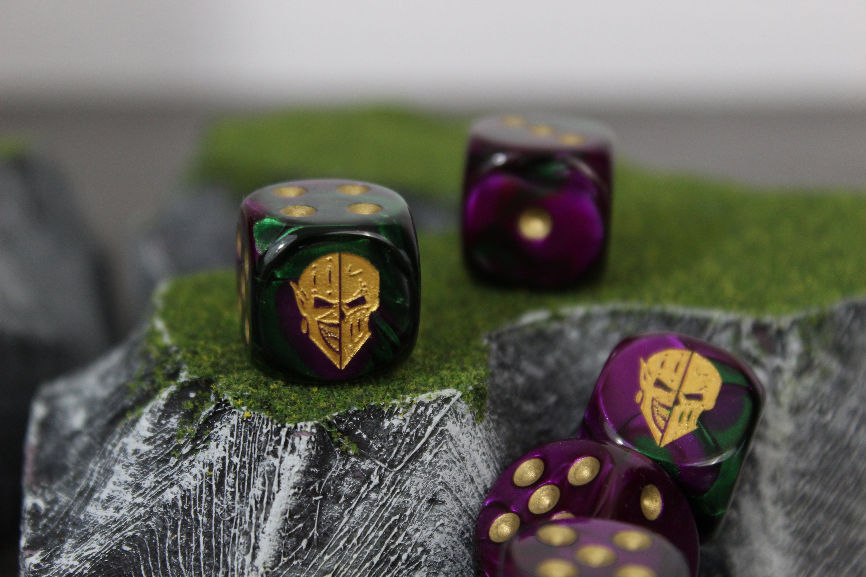 Dark Jester Mask Dice 16mm Inspired by Sci-fi 10x - Etsy