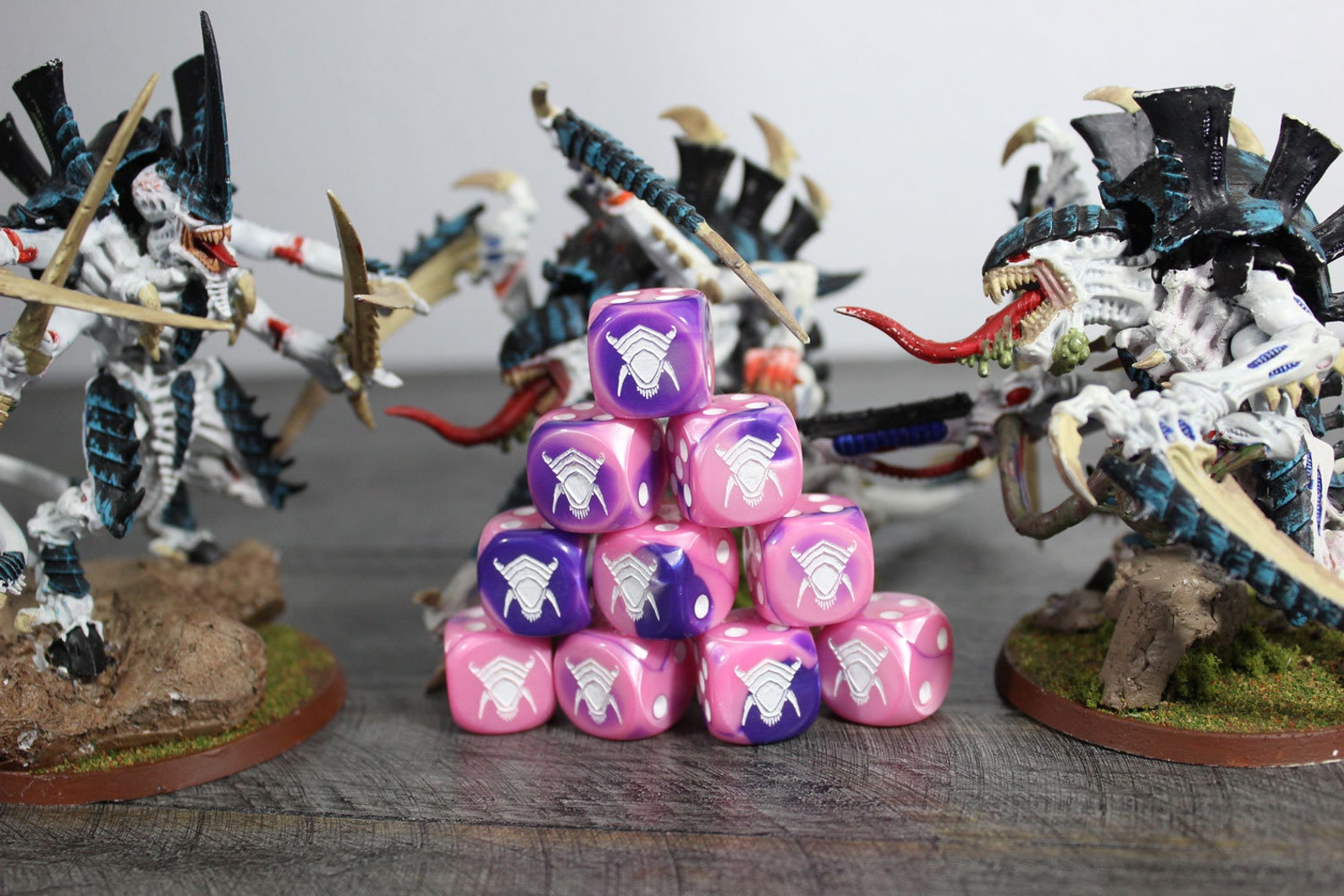 Alien Dice 16mm Inspired by Sci-fi | Etsy