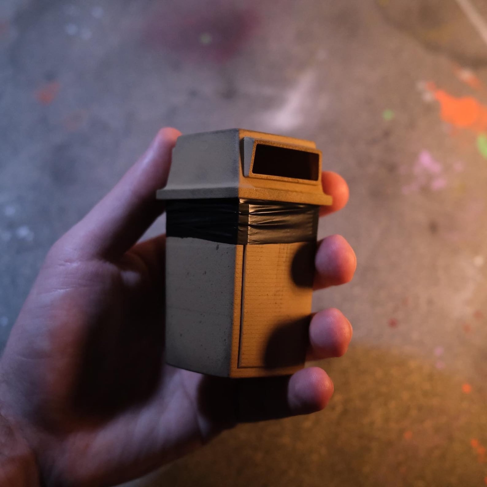 1:12 Scale Garbage Bin / Drive-thru Trash Bin Hand Painted - Etsy