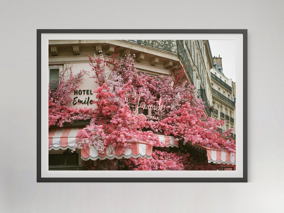 Paris Photography, La Favorite Cafe Print, Vintage Paris Poster ...