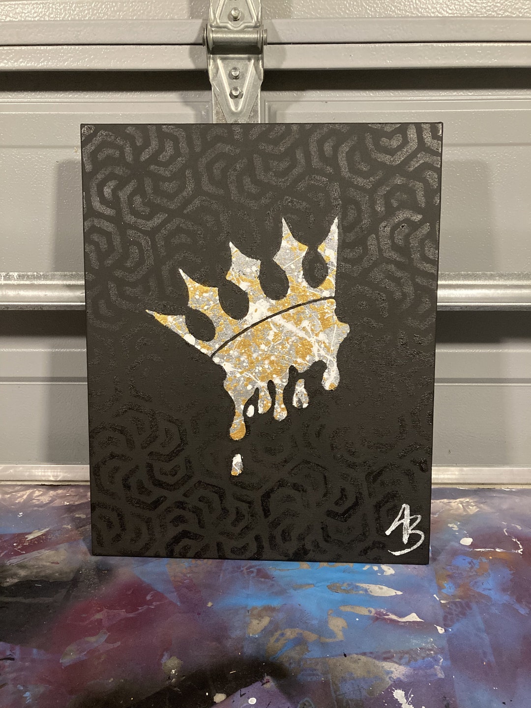 Royal Dripping Crown Acrylic Painting - Etsy