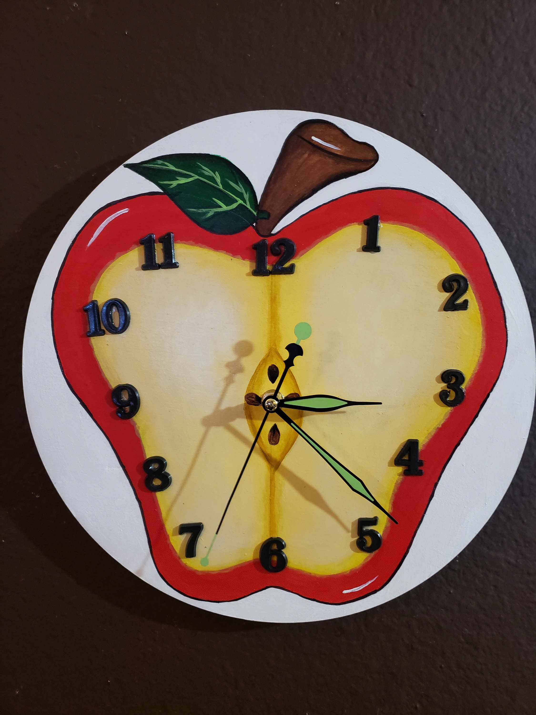 Apple Clock - Etsy