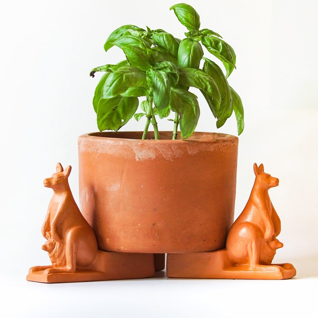 Terra Cotta Pot Feet / Terra Cotta Pot Riser - Set of Three - Etsy