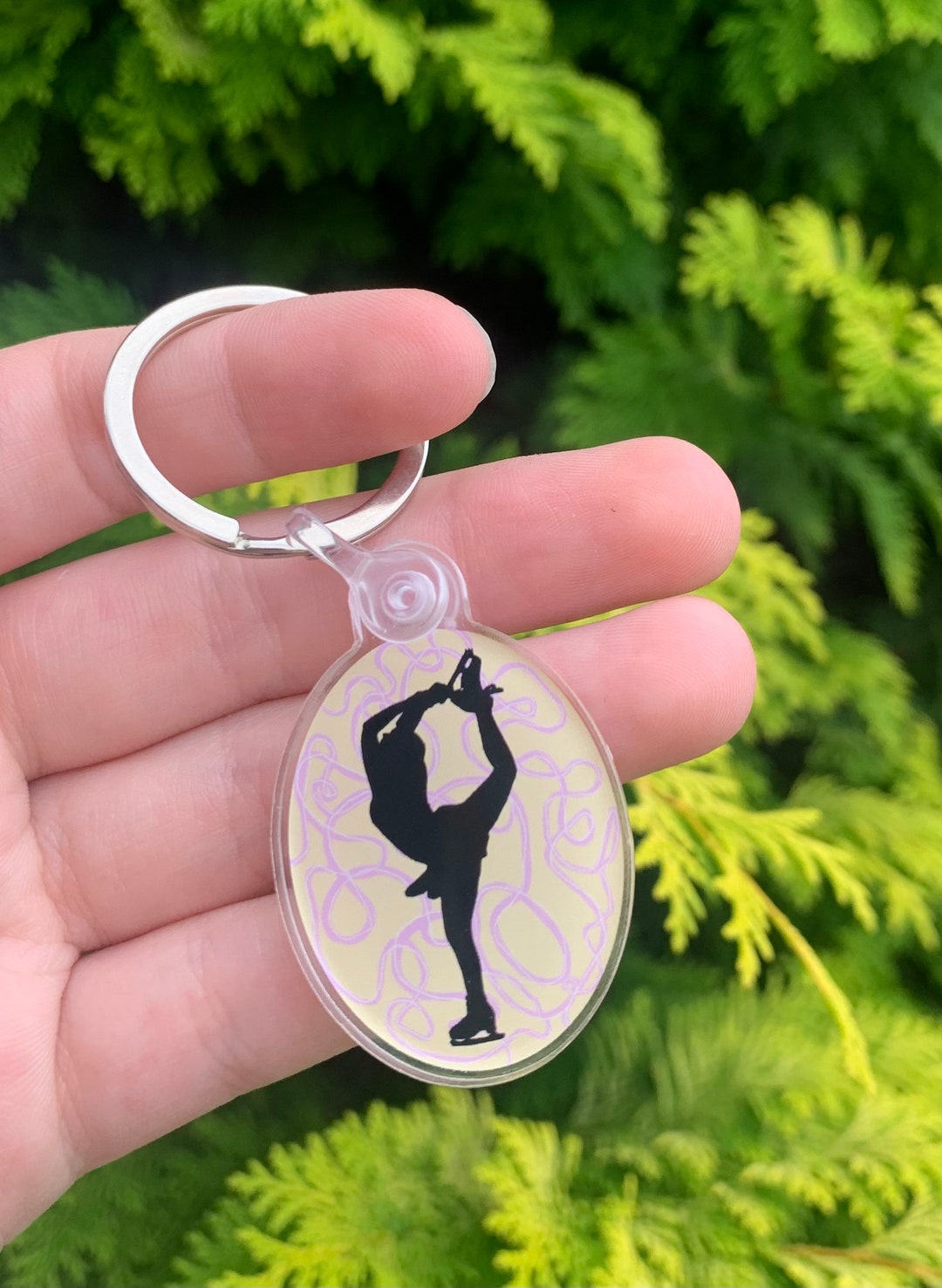 Oval Figure Skating Keychain - Etsy