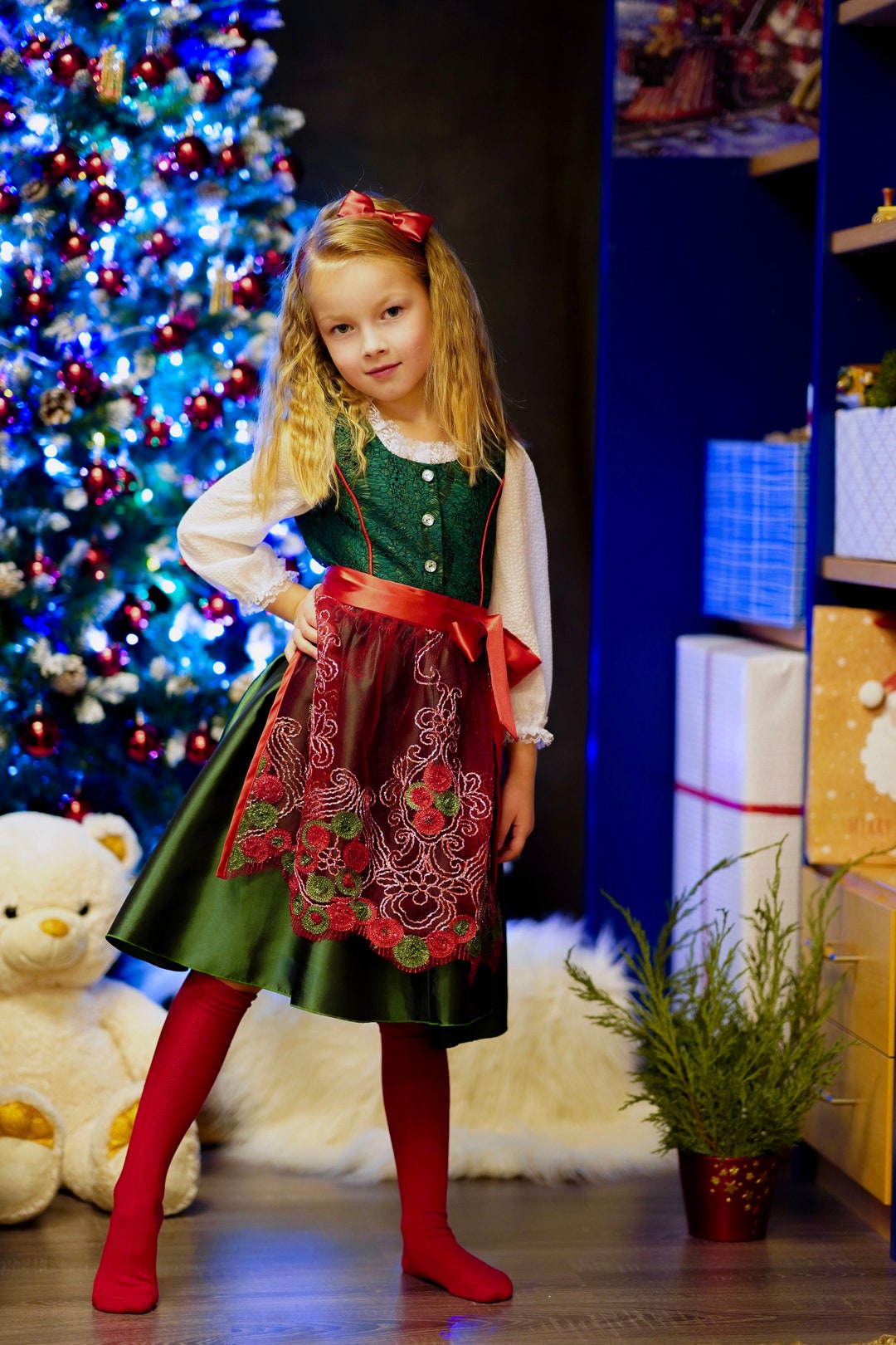 Children's Christmas Dirndl, Embroidered Tulle Apron, German Costume - Etsy