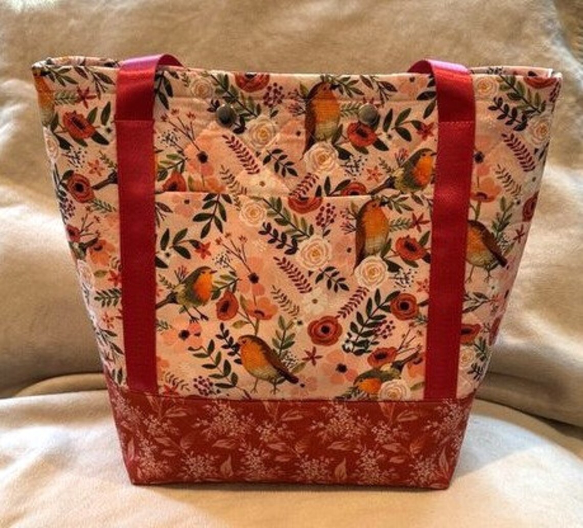 Large Shoulder Tote Bag Quilted - Robins in the Garden - Etsy