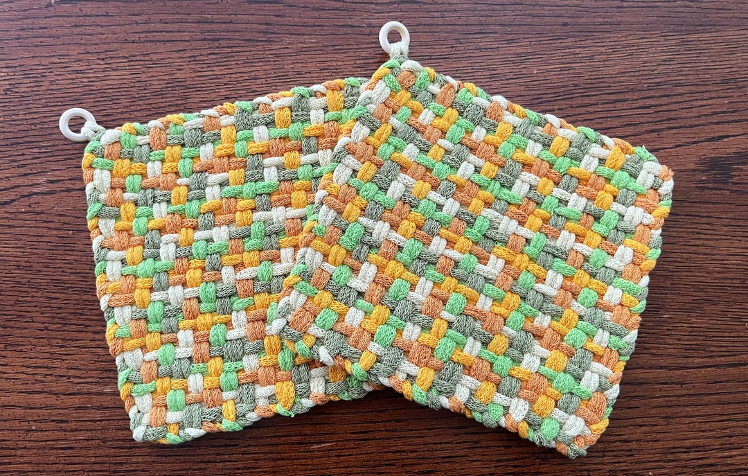 XL Woven Cotton Loop Potholder - 8" Trivet - Hot Pad - Yellow/green ...