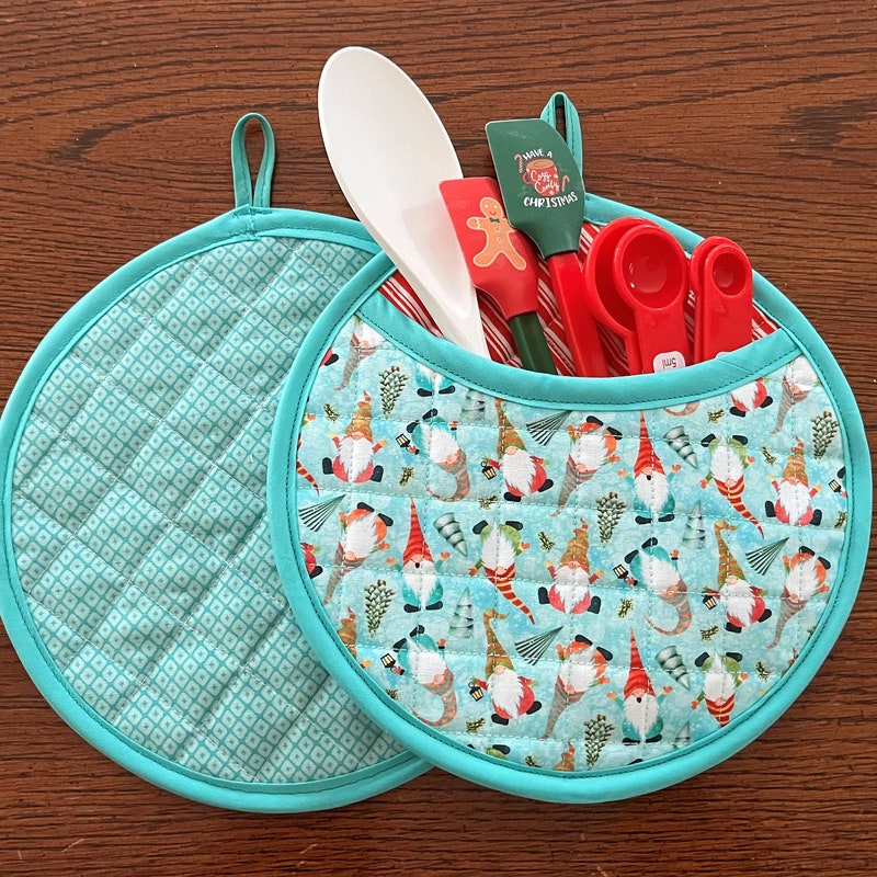 Christmas Pot Holder Gift - 60+ Gift Ideas for 2024