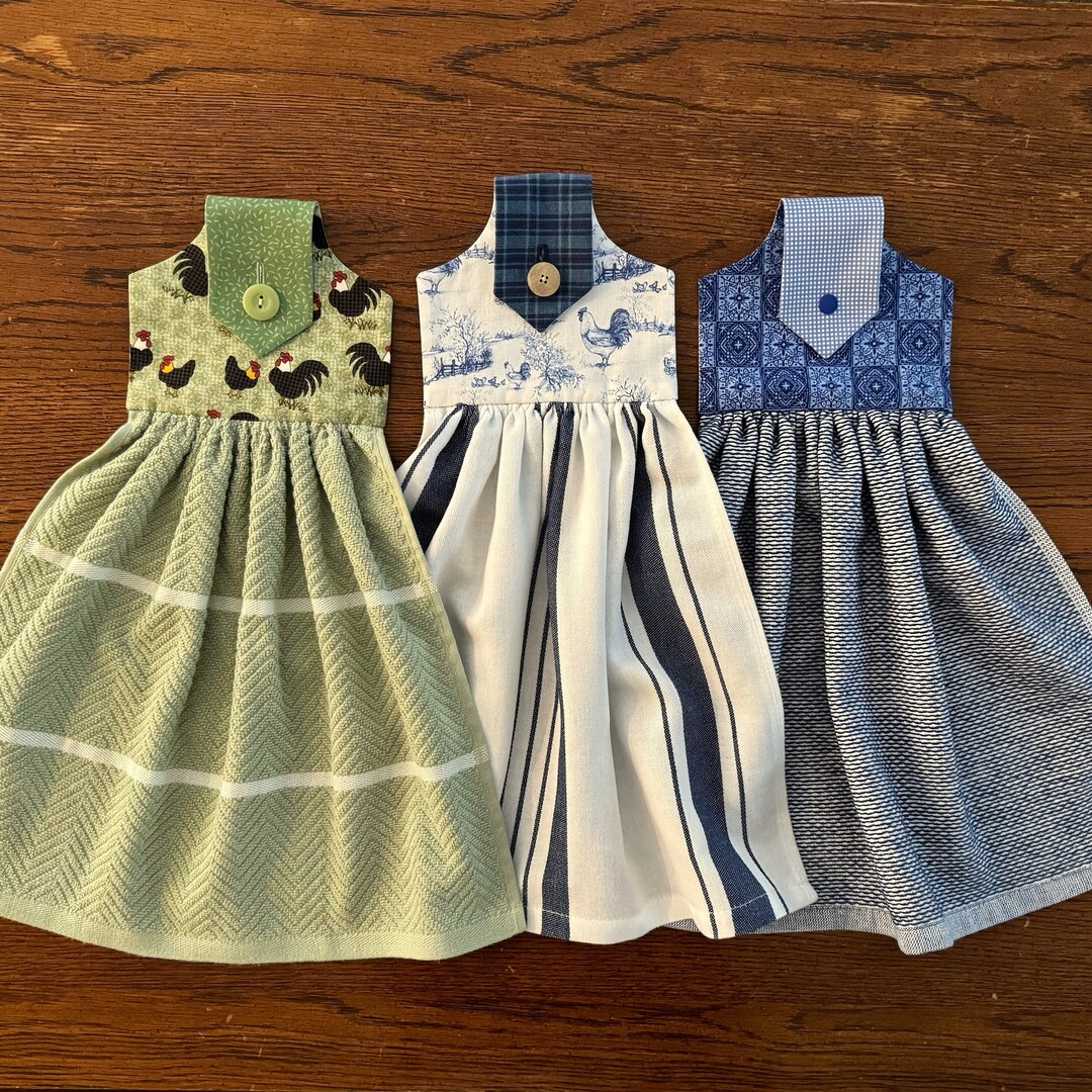 Hanging Kitchen Towels Chicken Hen Rooster Button Towel Blue Tiles Snap ...