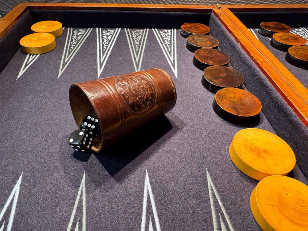 Unique Antique Backgammon Game With the British Royal Coat of Arms - Etsy