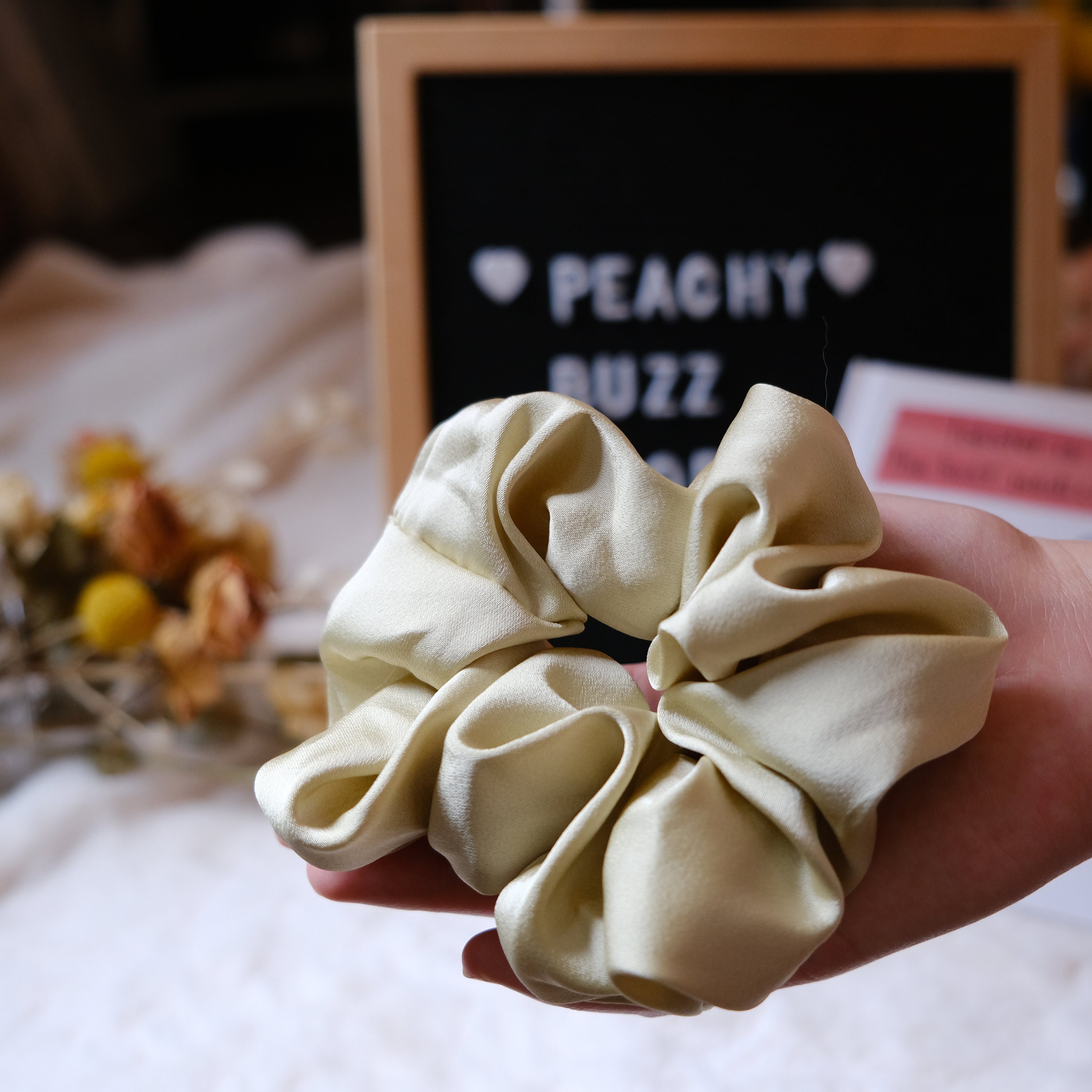 Seiden Scrunchies XL Haar scrunchies Satin Geschenk - Etsy.de