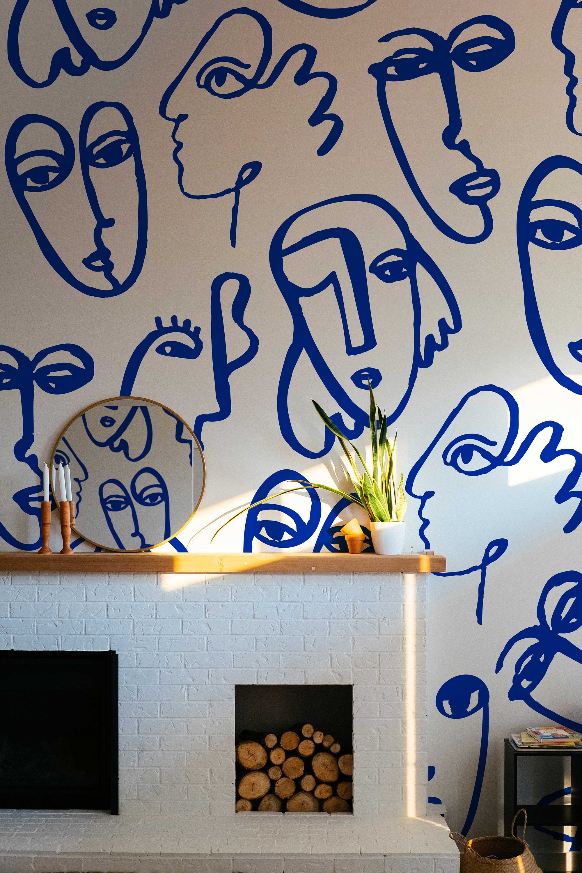 Abstract Female Face Wall Mural: Minimalist Line Art Peel and Stick ...