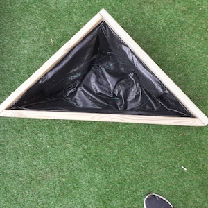 Corner Triangle Decking Planter - Etsy UK