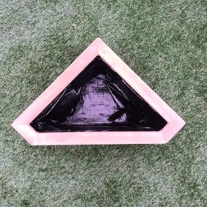 Willow Corner Triangle Wooden Planter - Etsy