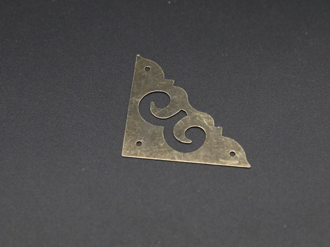 Decorative Metal Corner Set of 5, Furniture Edge Protectors, Art and ...